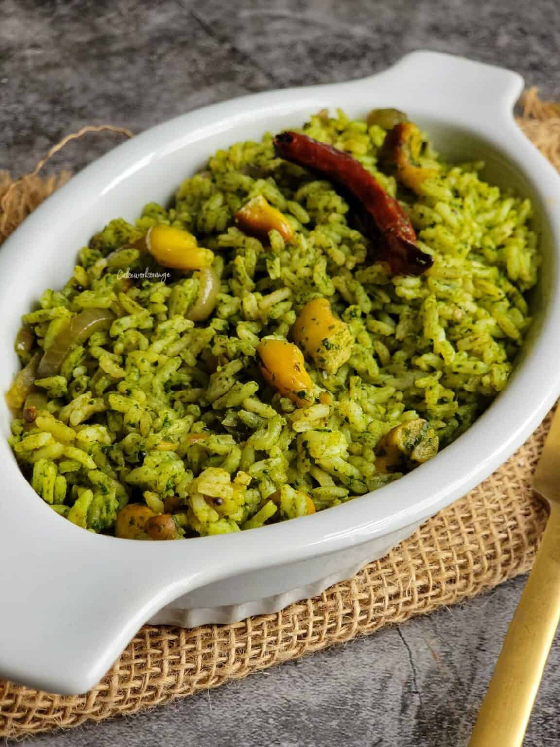 Kothamalli Sadam | Easy Coriander Leaves Rice Recipe - Cakeworkorange