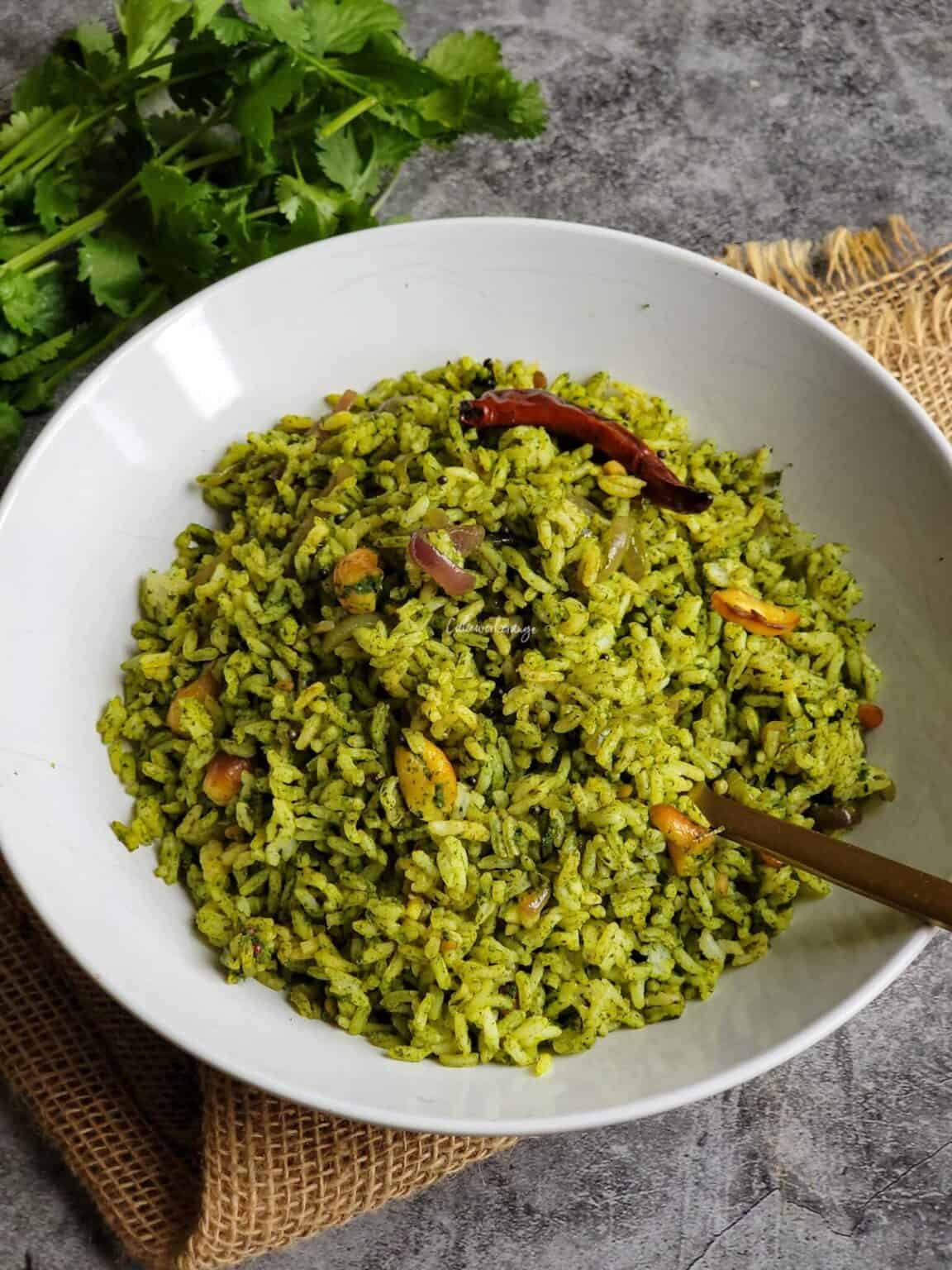 Kothamalli Sadam | Easy Coriander Leaves Rice Recipe - Cakeworkorange