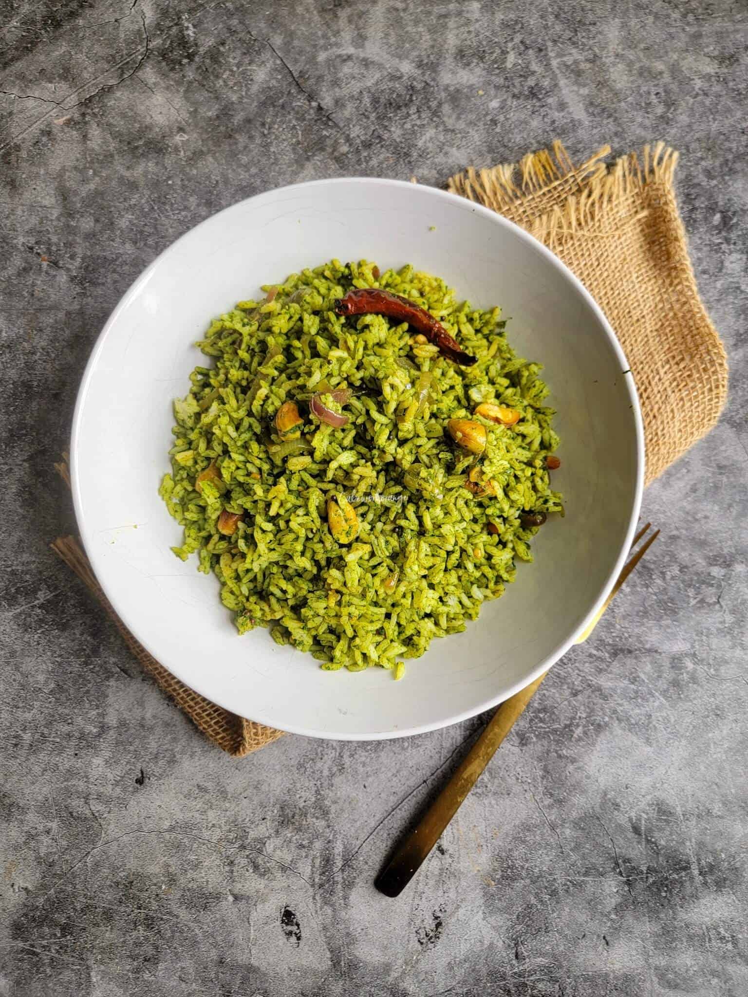 Kothamalli Sadam | Easy Coriander Leaves Rice Recipe - Cakeworkorange